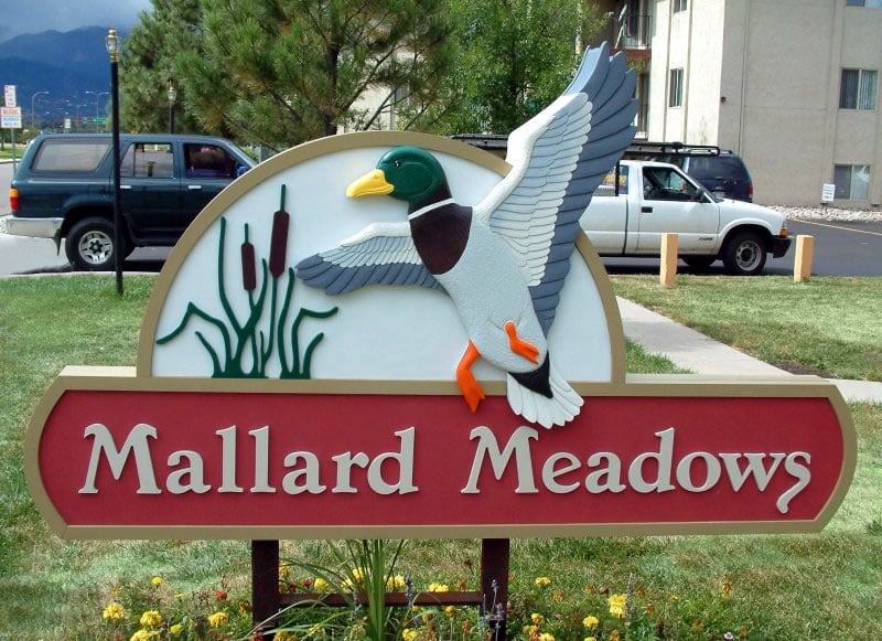 11 Tips for Making Outdoor Signs